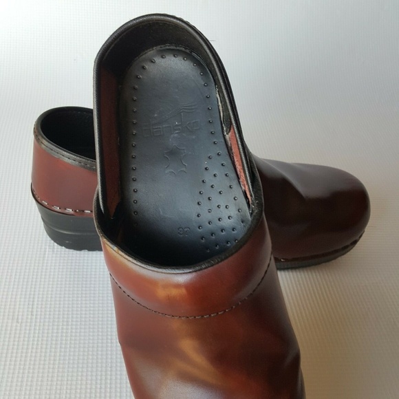Dansko | Shoes | Dansko Cabrio Cordovan Leather Work Clog Size 37 ...